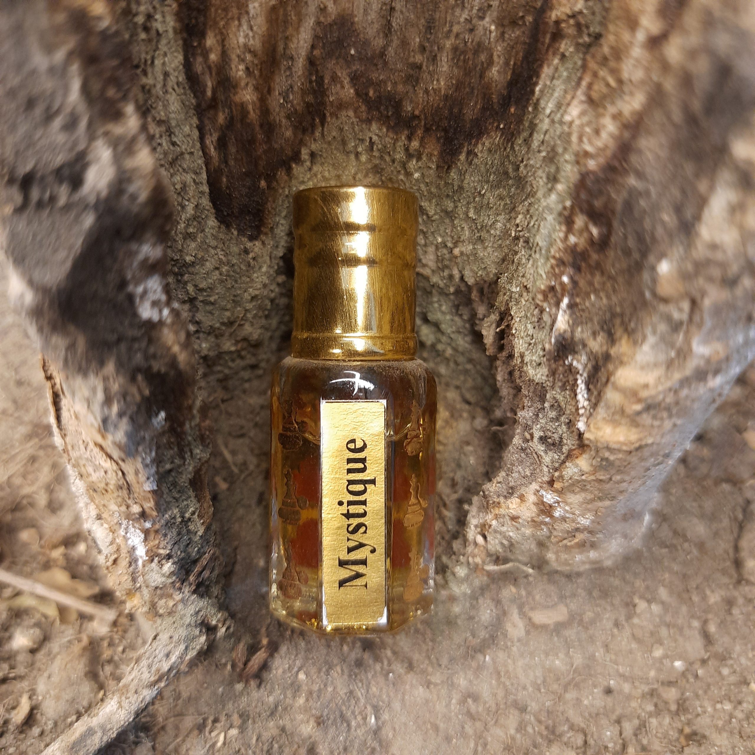 Mystique Attar – Ruby Aromatic