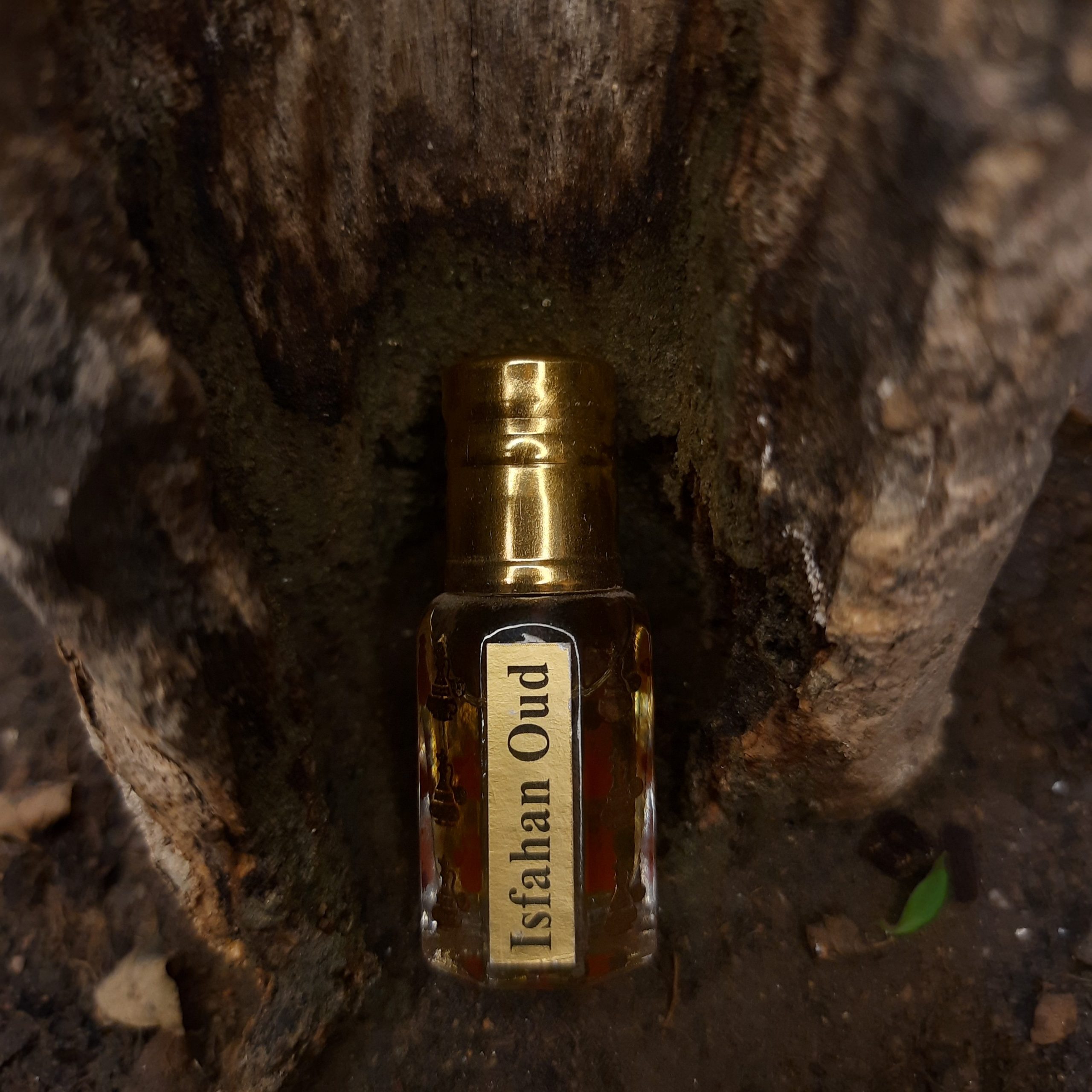 Isfahan Oud Attar – Ruby Aromatic