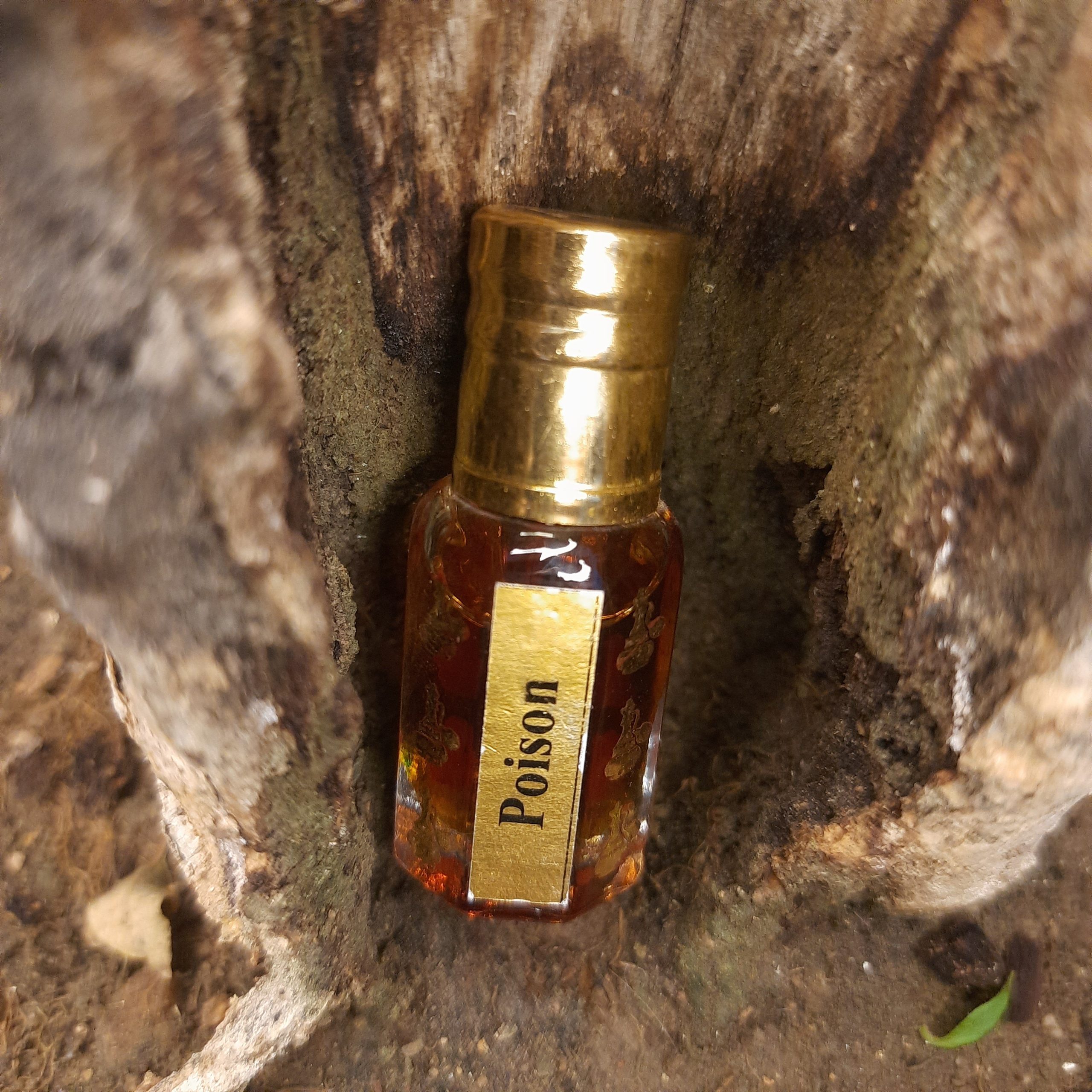 Poison Attar – Ruby Aromatic